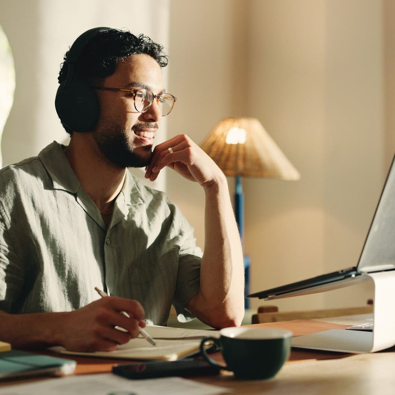 AI Agents in Viva Engage: What it Means for Internal Comms